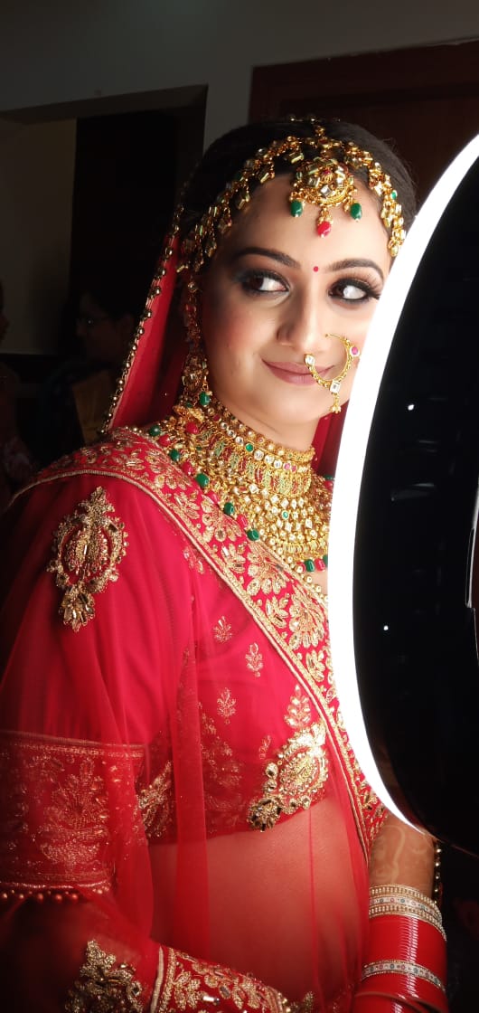 Meenu jain Makeup Artist Services, Review and Info - Olready