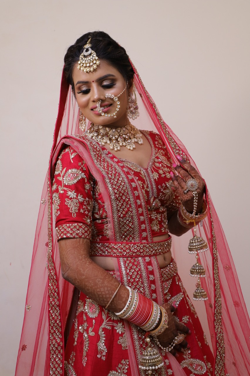 Meenu jain Makeup Artist Services, Review and Info - Olready